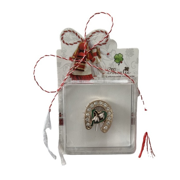 Martisor brosa potcoava ,inimioara si 2 ghiocei pe carton decupat ...