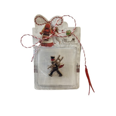 Martisor brosa hornar pe carton decupat imprimat incastrat in cutiuta ...