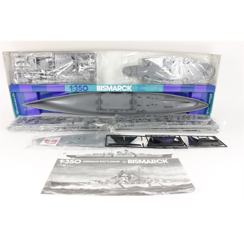 Macheta Navomodele de construit Tamiya German Battleship Bismarck 1:350 ...