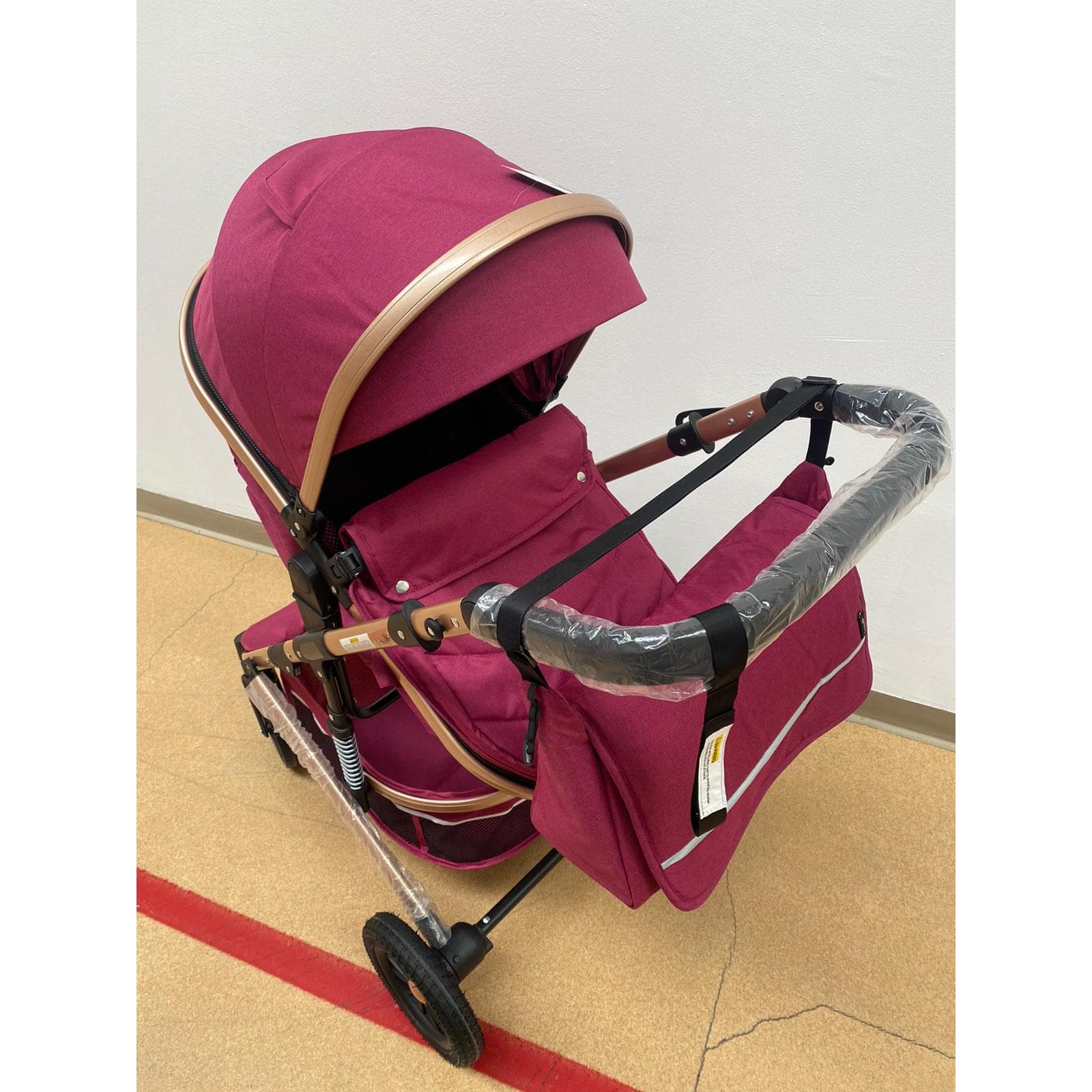 Carucior 2 in 1, reversibil, cu suspensii si suport pahar, roti cauciuc ...