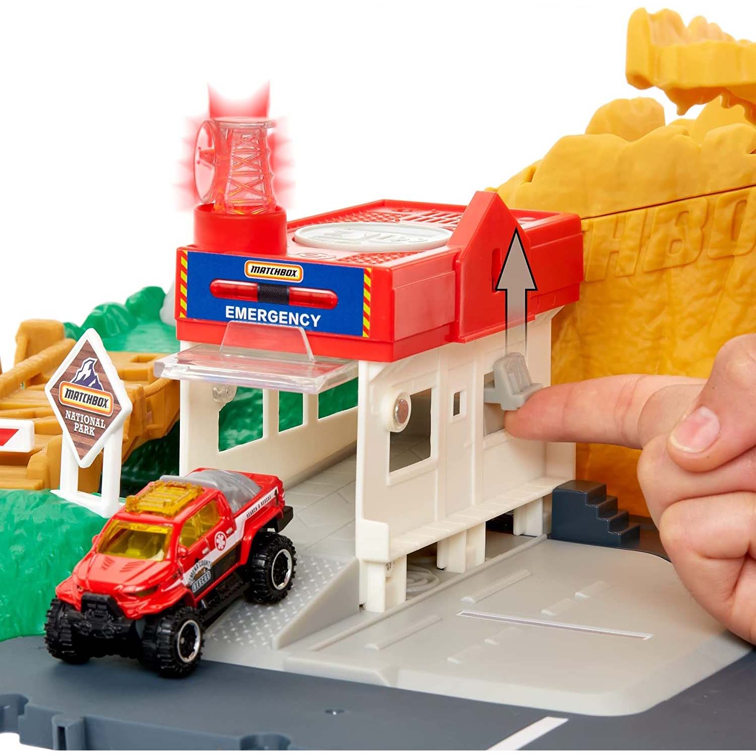 Комплект за игра Matchbox - Action Drivers, Каньон, със звуци и ...