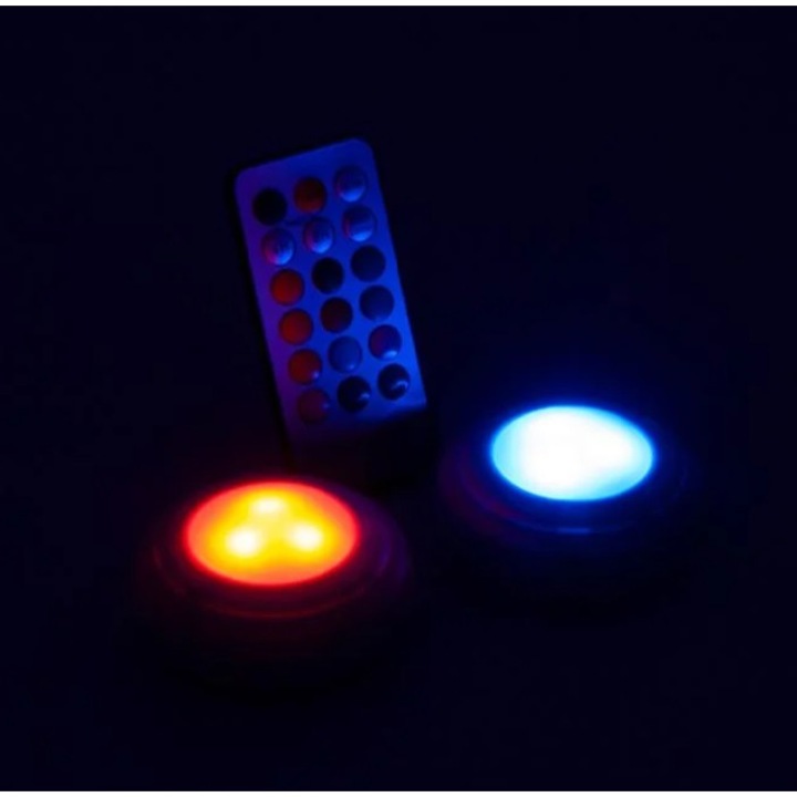 Set 2 becuri LED cu baterii si telecomanda - eMAG.ro