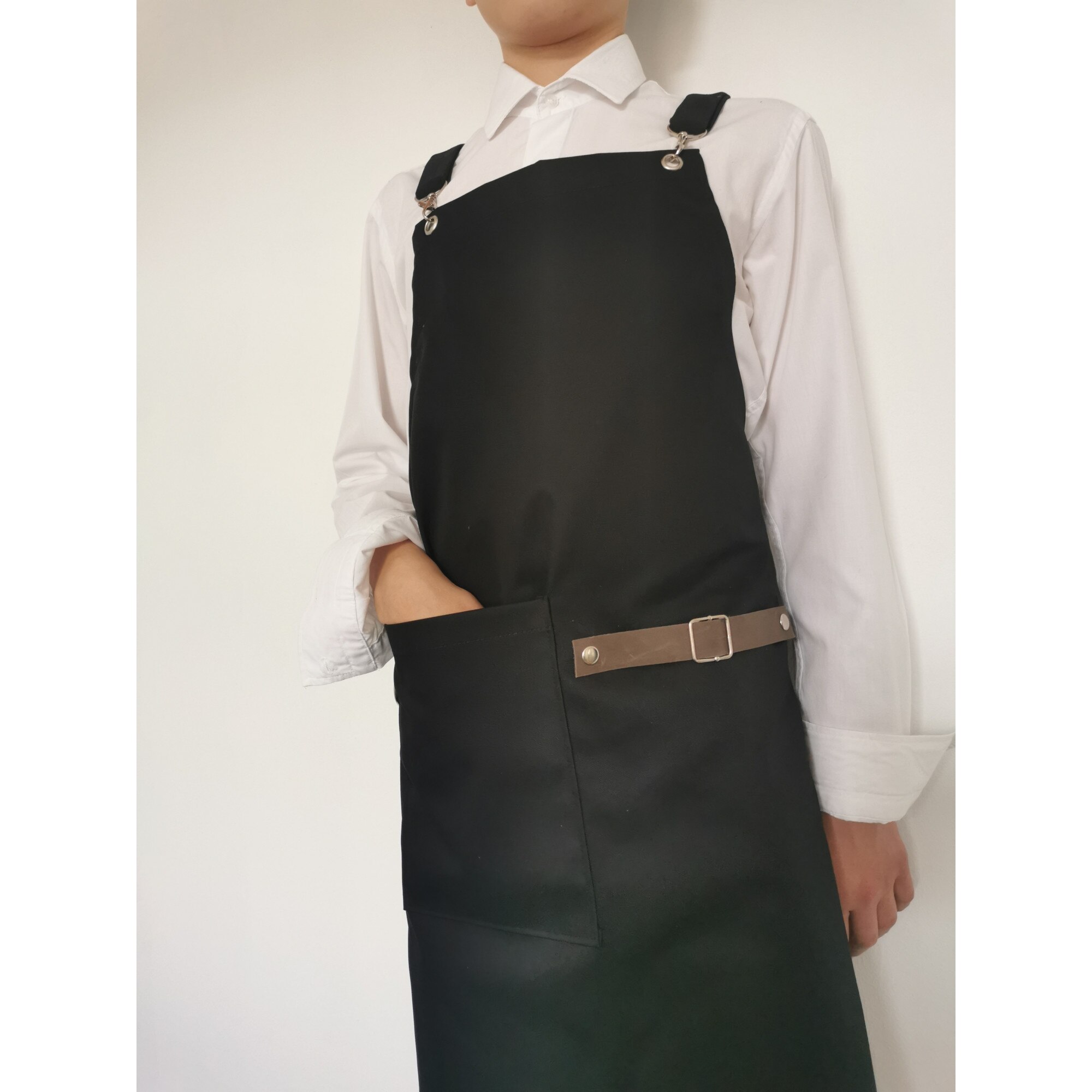 Sort barman, cu bretele detasabile - eMAG.ro