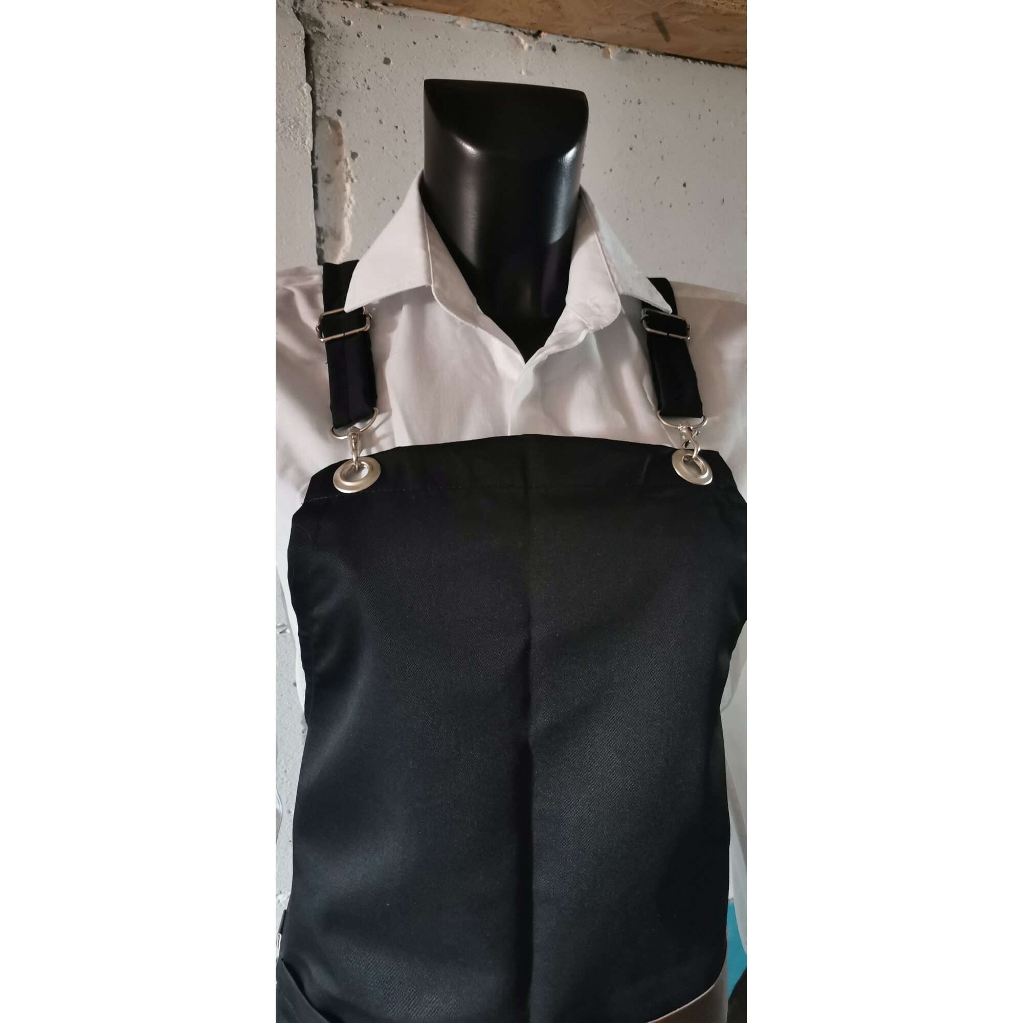 Sort barman, cu bretele detasabile - eMAG.ro