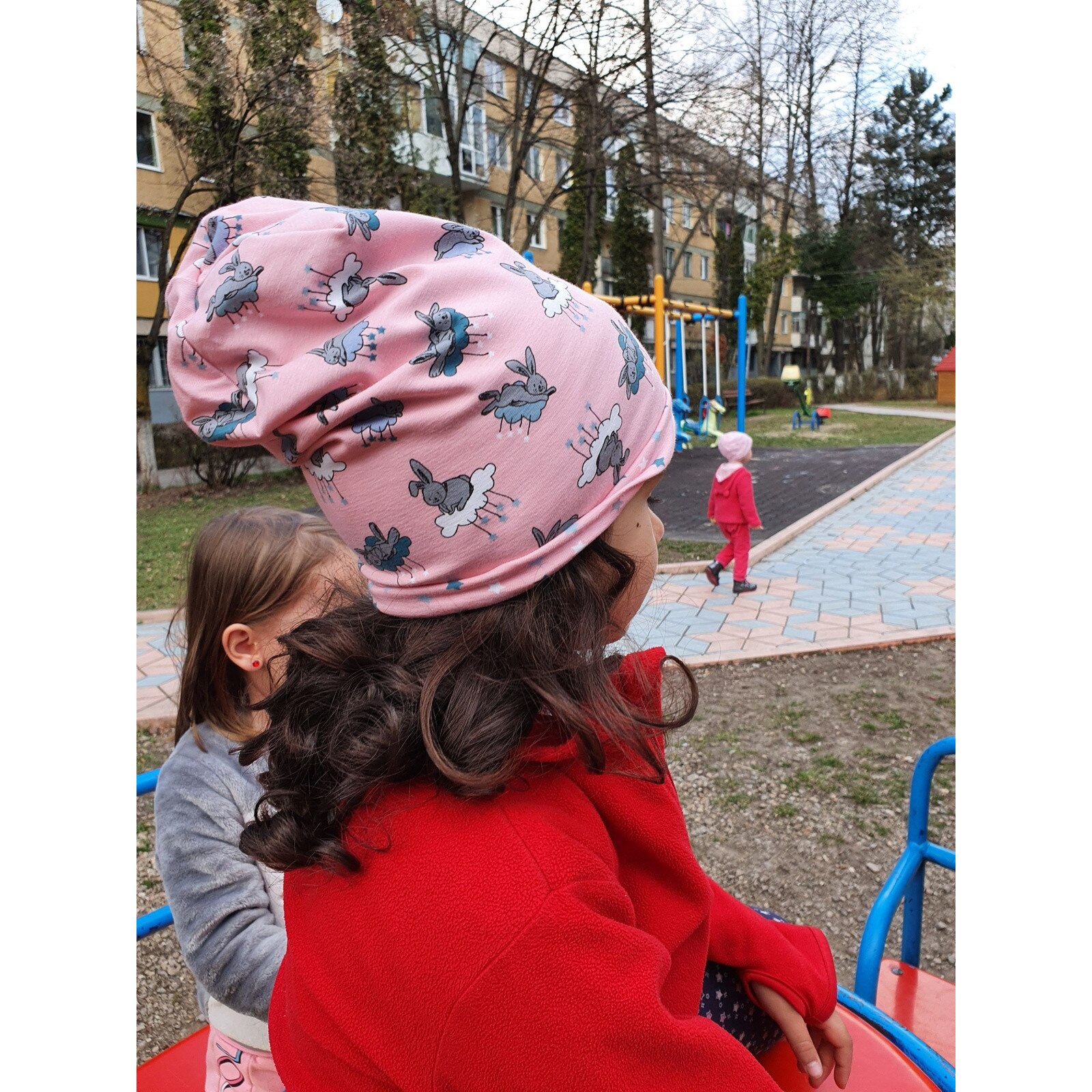 Caciula copii Bunny Pink 3-5 ani, cu bordura, in strat dublu, din ...