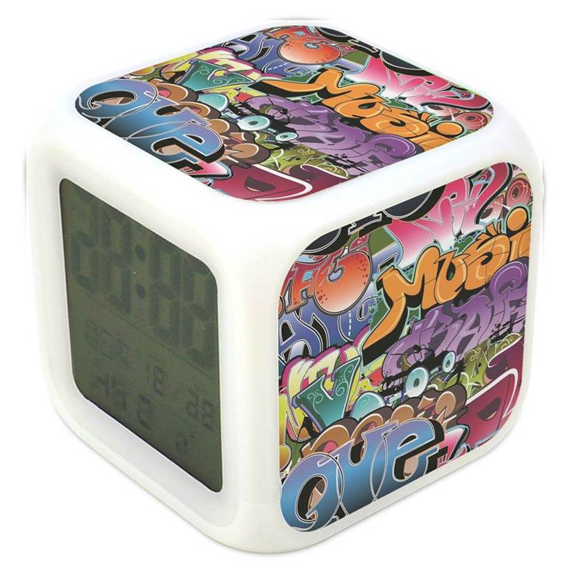 Ceas desteptator cu lumina schimbatoare Hip Hop Graffiti 23, multicilor ...