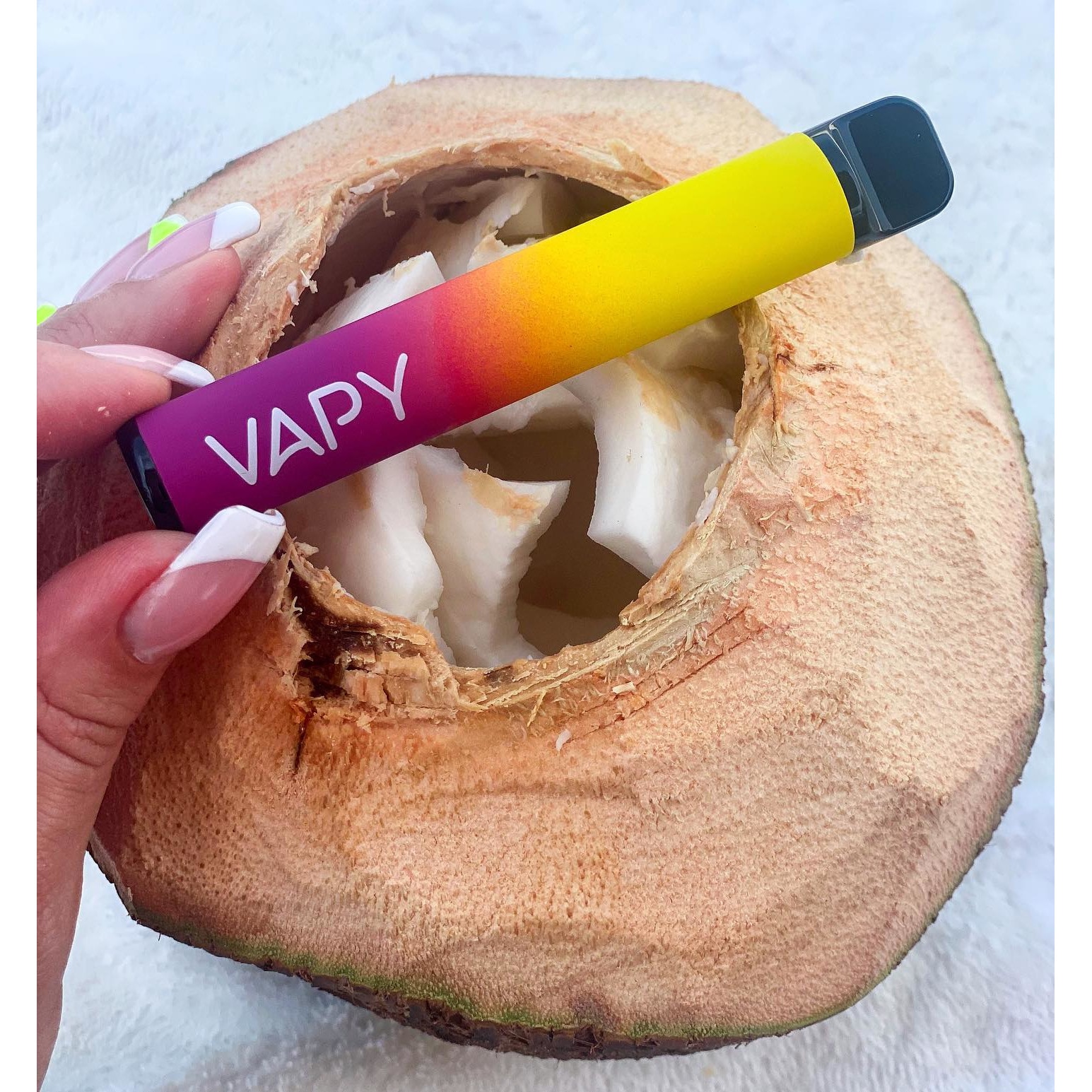 Електронно наргиле VAPY, с аромат на Праскова и ягода с леден ефект, 0% ...