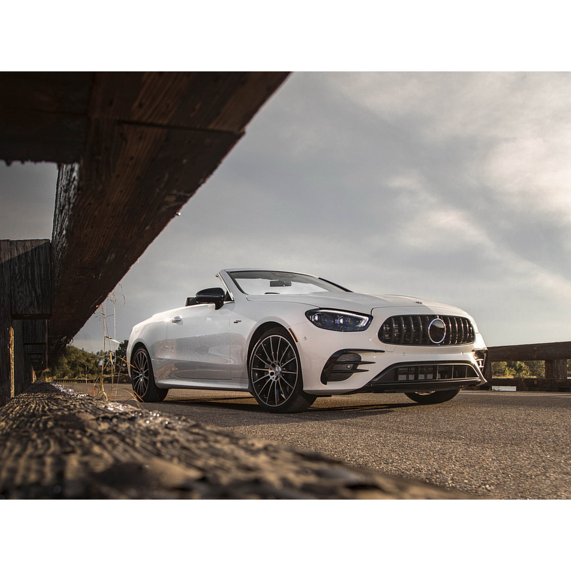 Grila Centrala compatibil cu Mercedes E-Class Facelift W213 S213 C238 A238 Sport Line 2020-Up GT ...