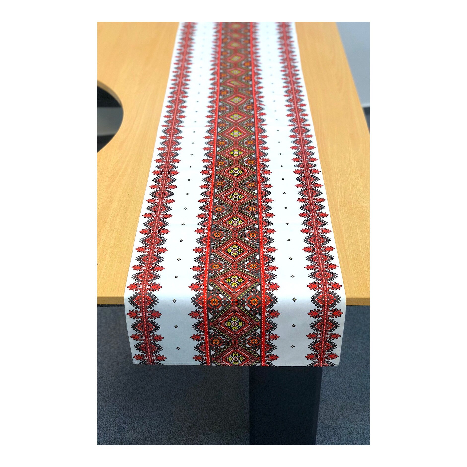 Decor pentru fata de masa, Traversa model traditional, rosu, 45 x 180 ...