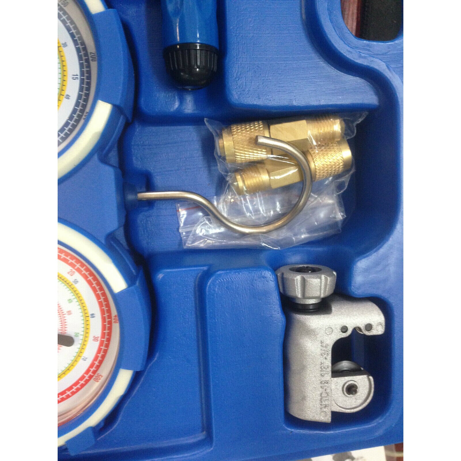 Trusa frigotehnistului VTB-5B-I, manometru freon value, freon r22,r134a ...