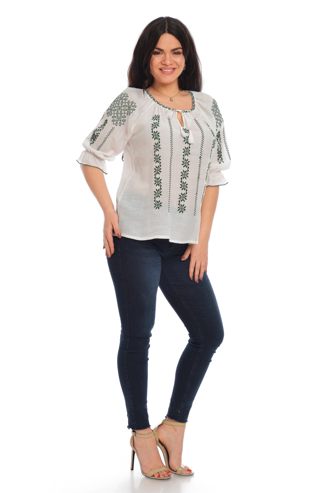 Ie moderna romaneasca, alba, broderie verde, Dress To Impress, marimea ...