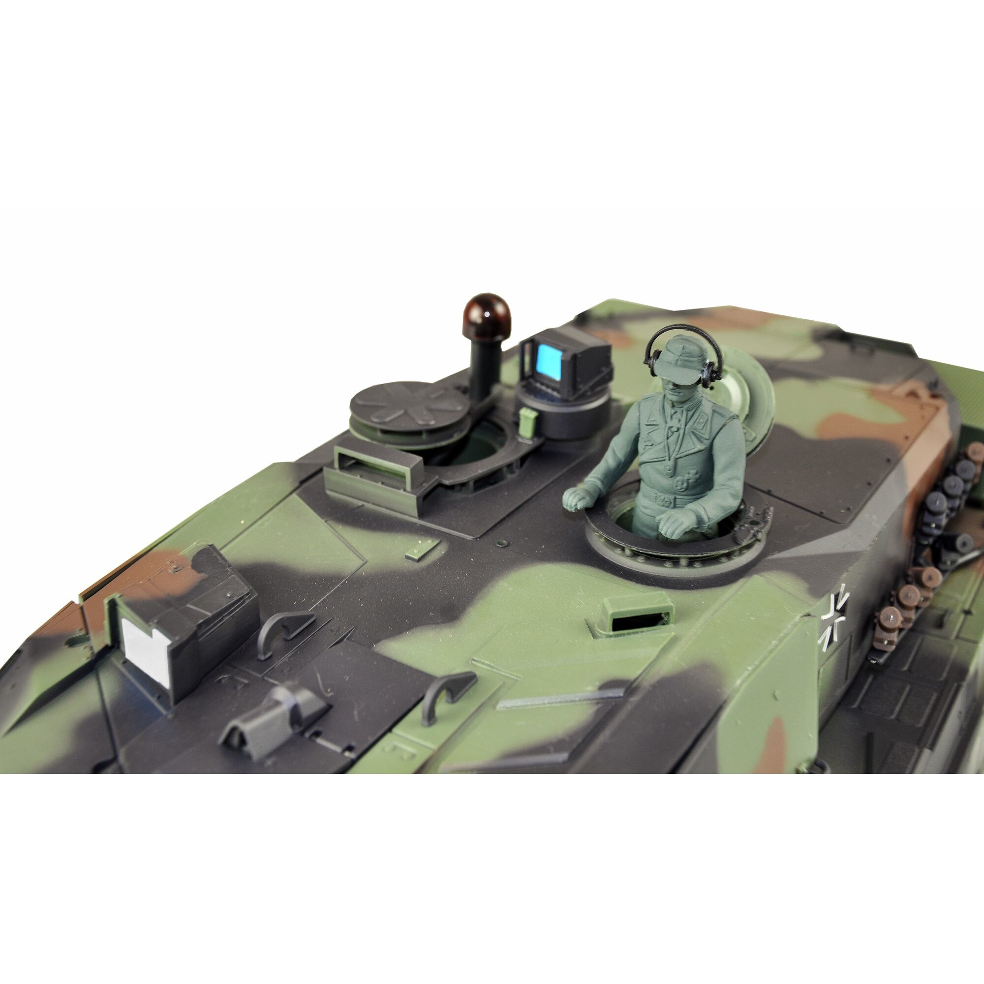 Tanc RC cu telecomanda Leopard 2A6, Lungime 69 cm, Scara 1:16, 2.4Ghz ...