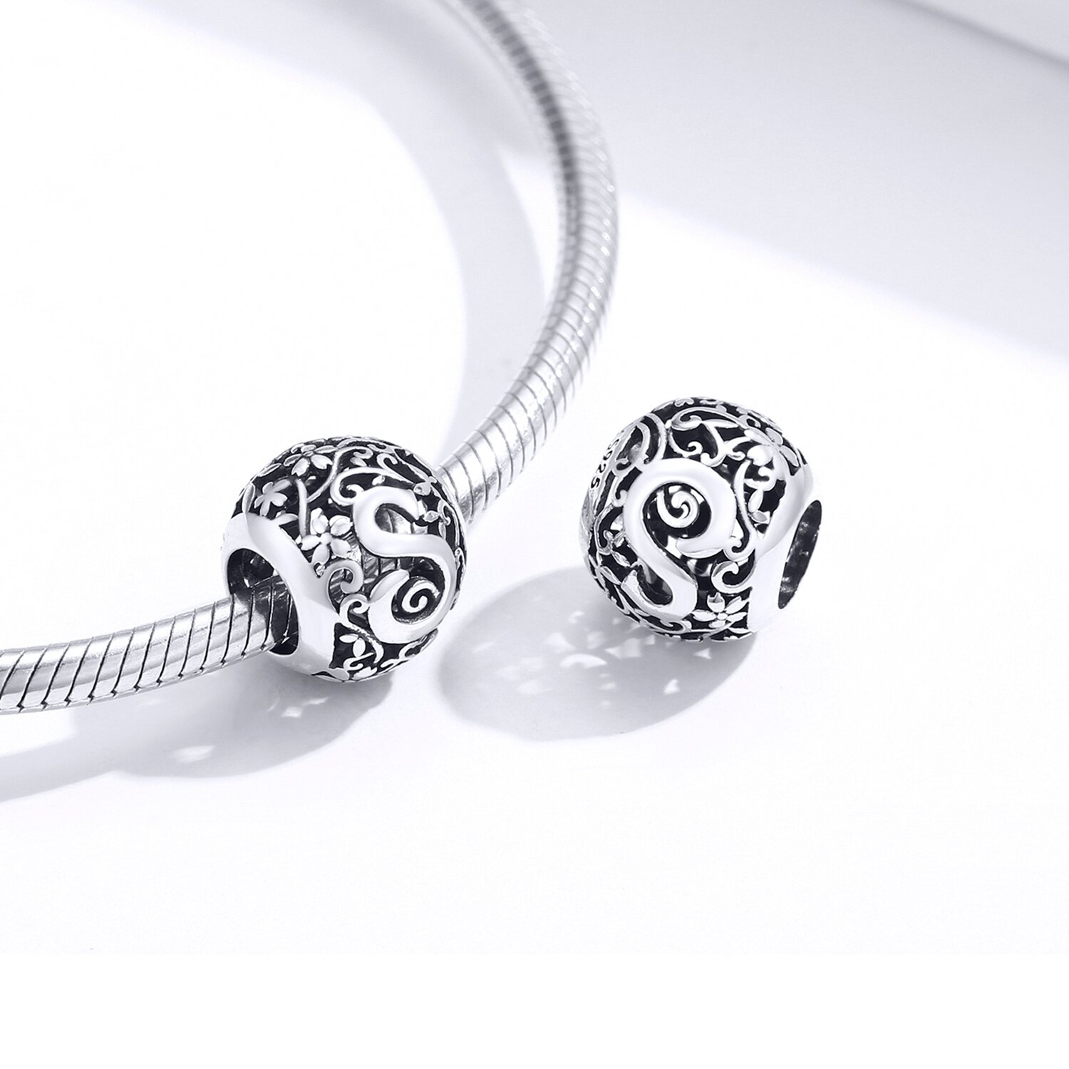 Talisman din argint Alphabet Letter S - eMAG.ro