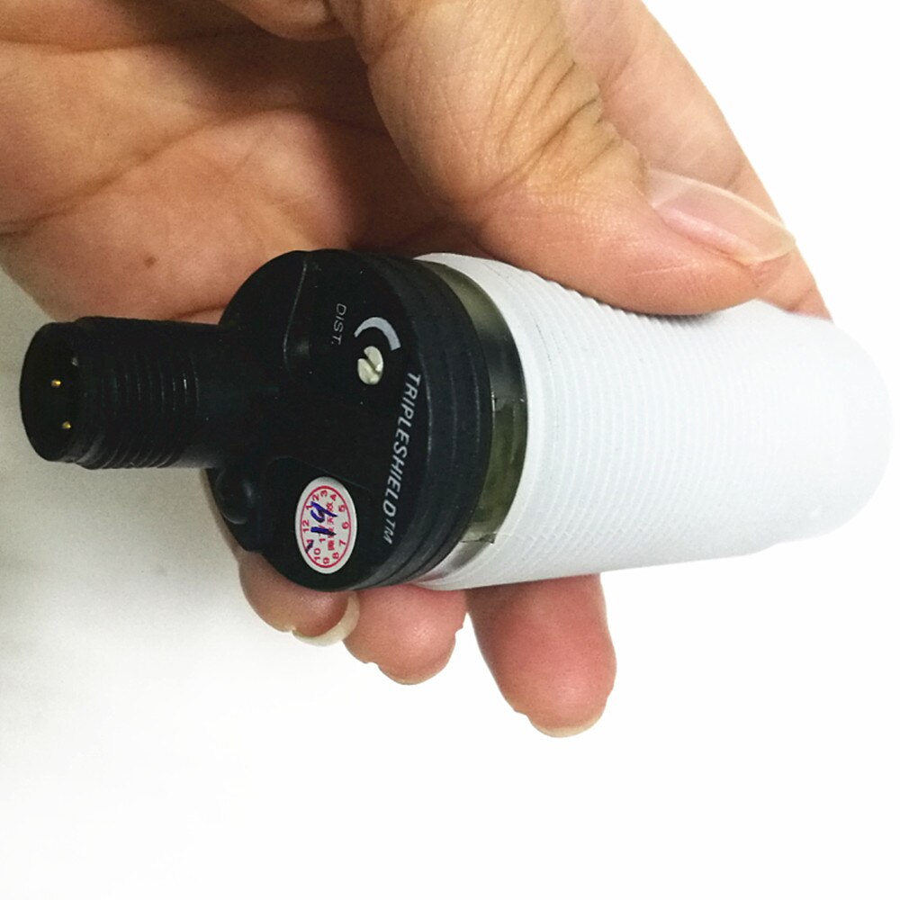 Senzor Capacitiv EC3025PPAPL-1 - eMAG.ro