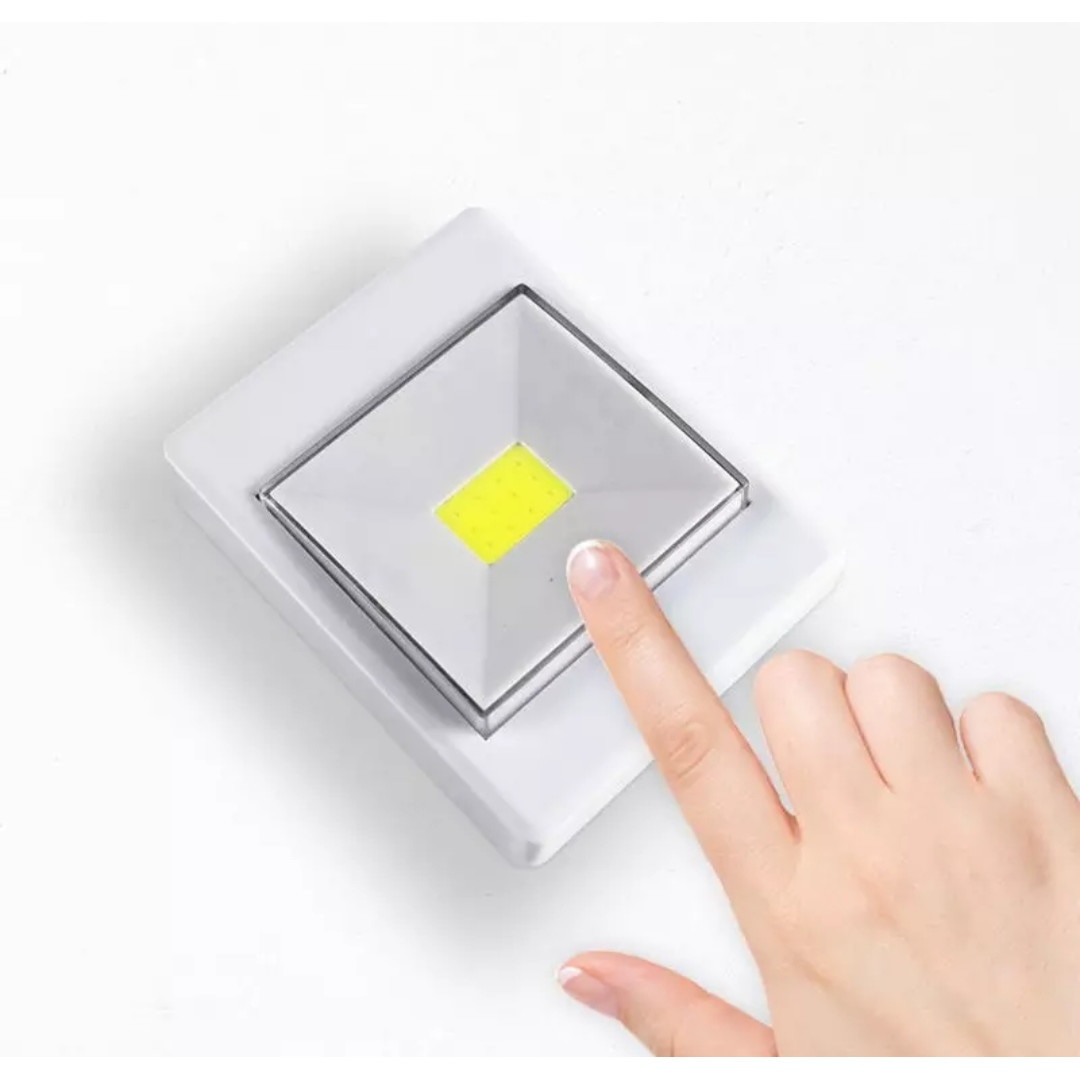 Intrerupator portabil LED 3W fixare magnetica sau adeziv - eMAG.ro