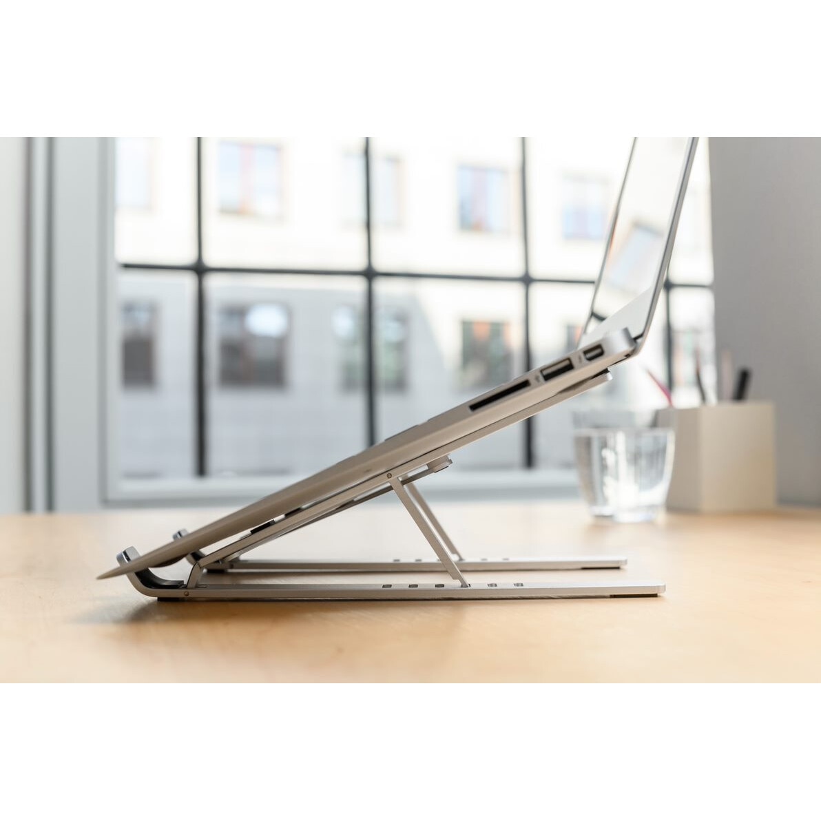 Suport pentru laptop Fixed Frame Fold, Aluminiu, pliabil, Argintiu ...