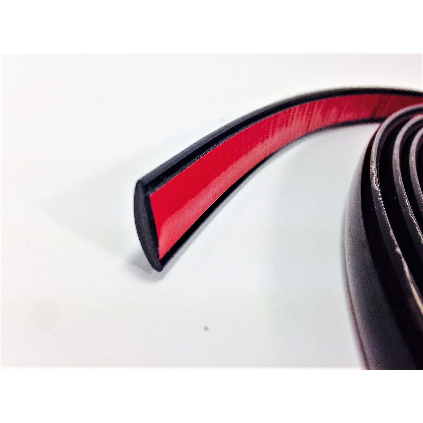 Banda cheder auto-adeziva Emzone, 5m x 8mm, Negru - eMAG.ro