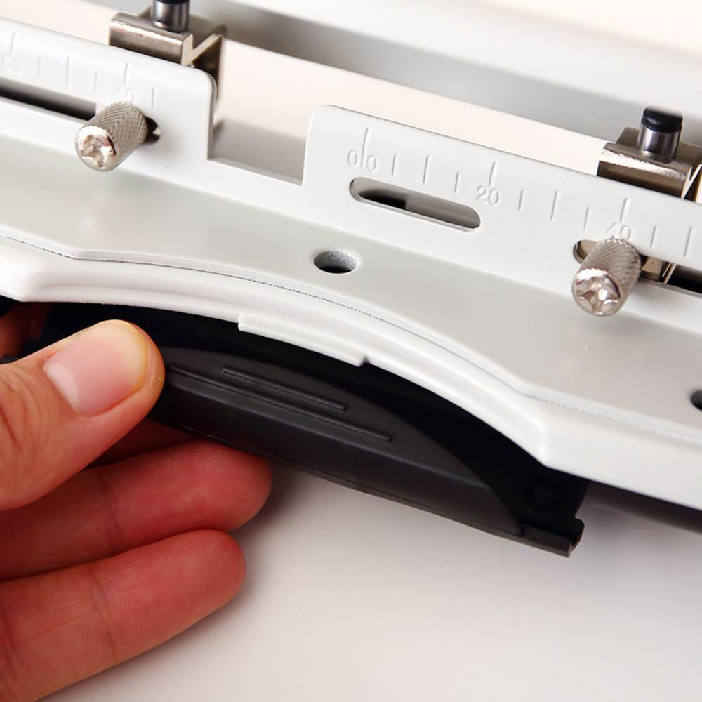 Perforator Deli, Capacitate 10 Coli, 4 Gauri, Plastic/Metal, Alb - eMAG.hu