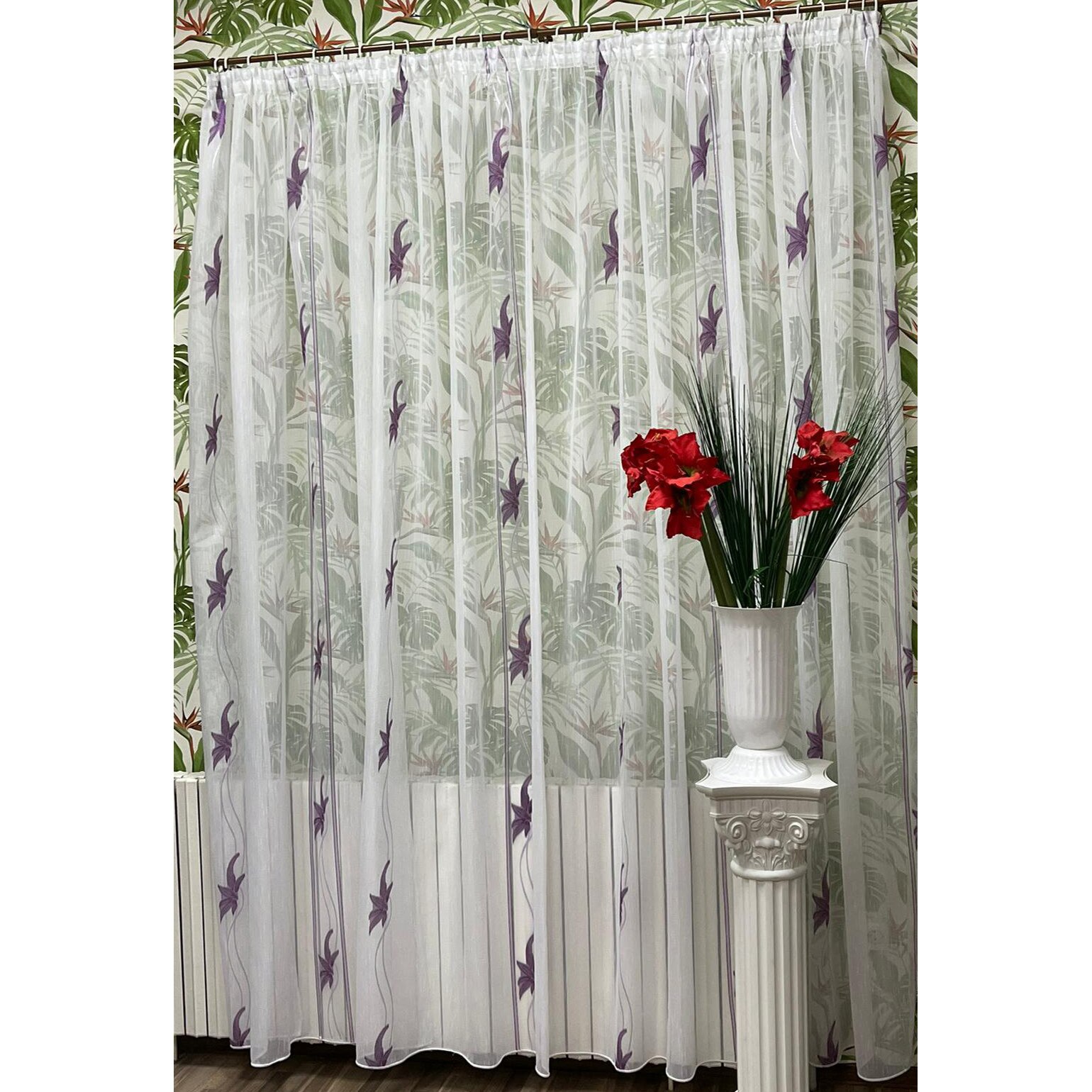 Perdea alba 500x245cm brodata cu crini stilizati mov, cu rejansa, by ...