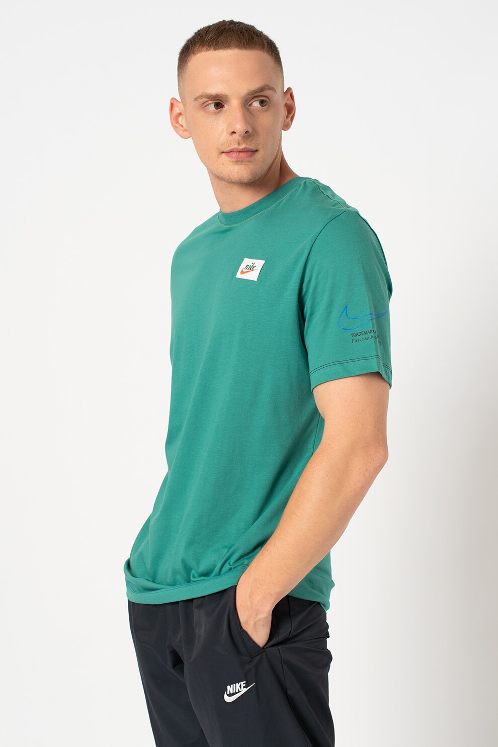 Nike, Тениска Swoosh с овално деколте, Морско зелено, XL - eMAG.bg