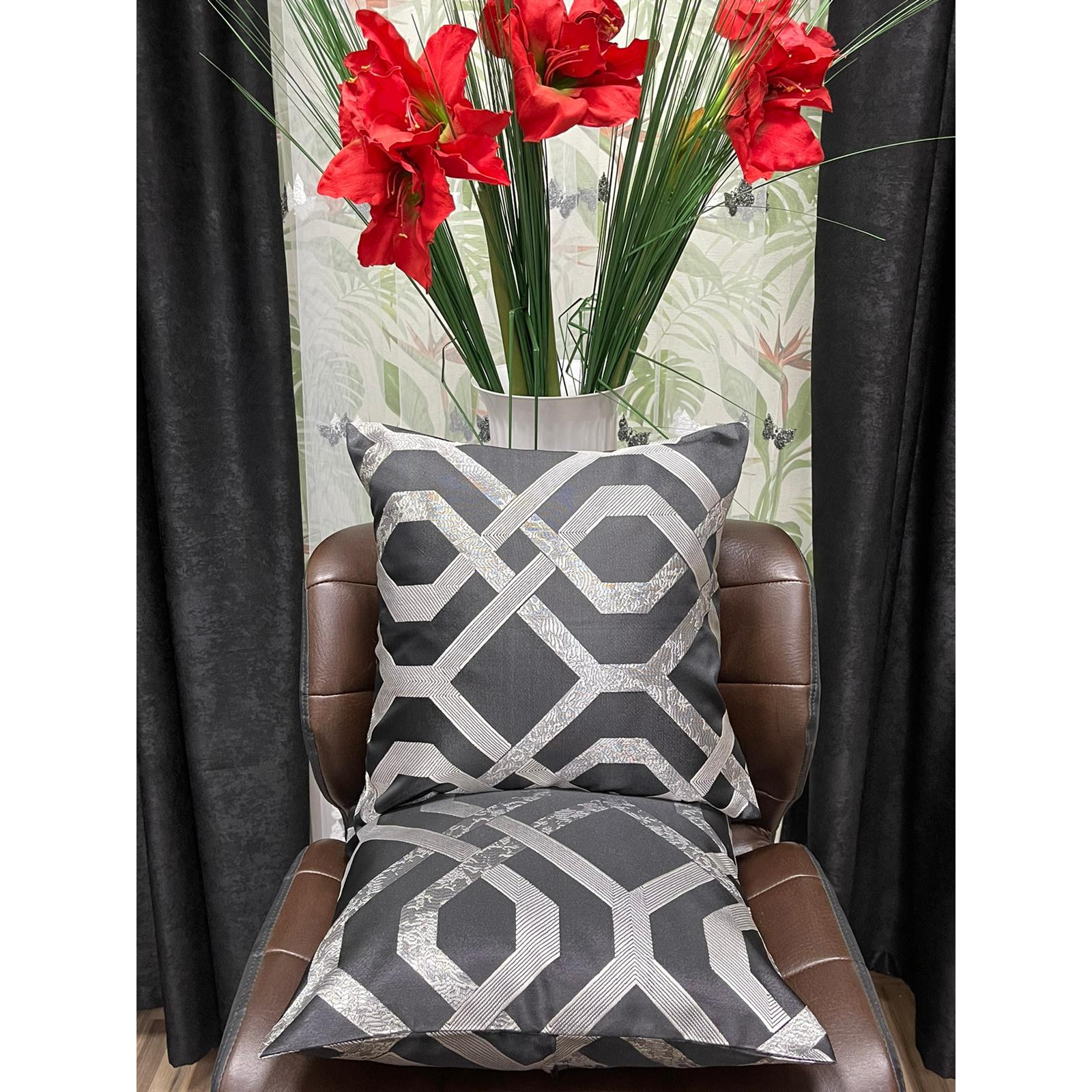 Set doua huse pernute decorative, cu fermoar, detasabile, culoare negru ...