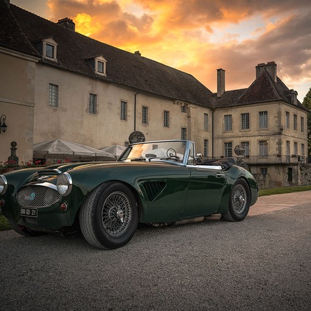 Autocolant Art Star pentru mobilier, Masini de epoca in fata unei ...