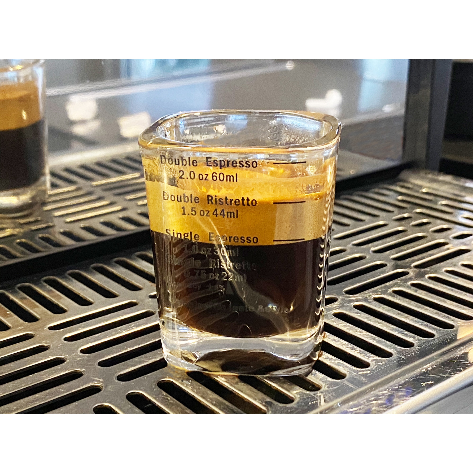 Pahar shot espresso gradat Edream, 60 ml - eMAG.ro