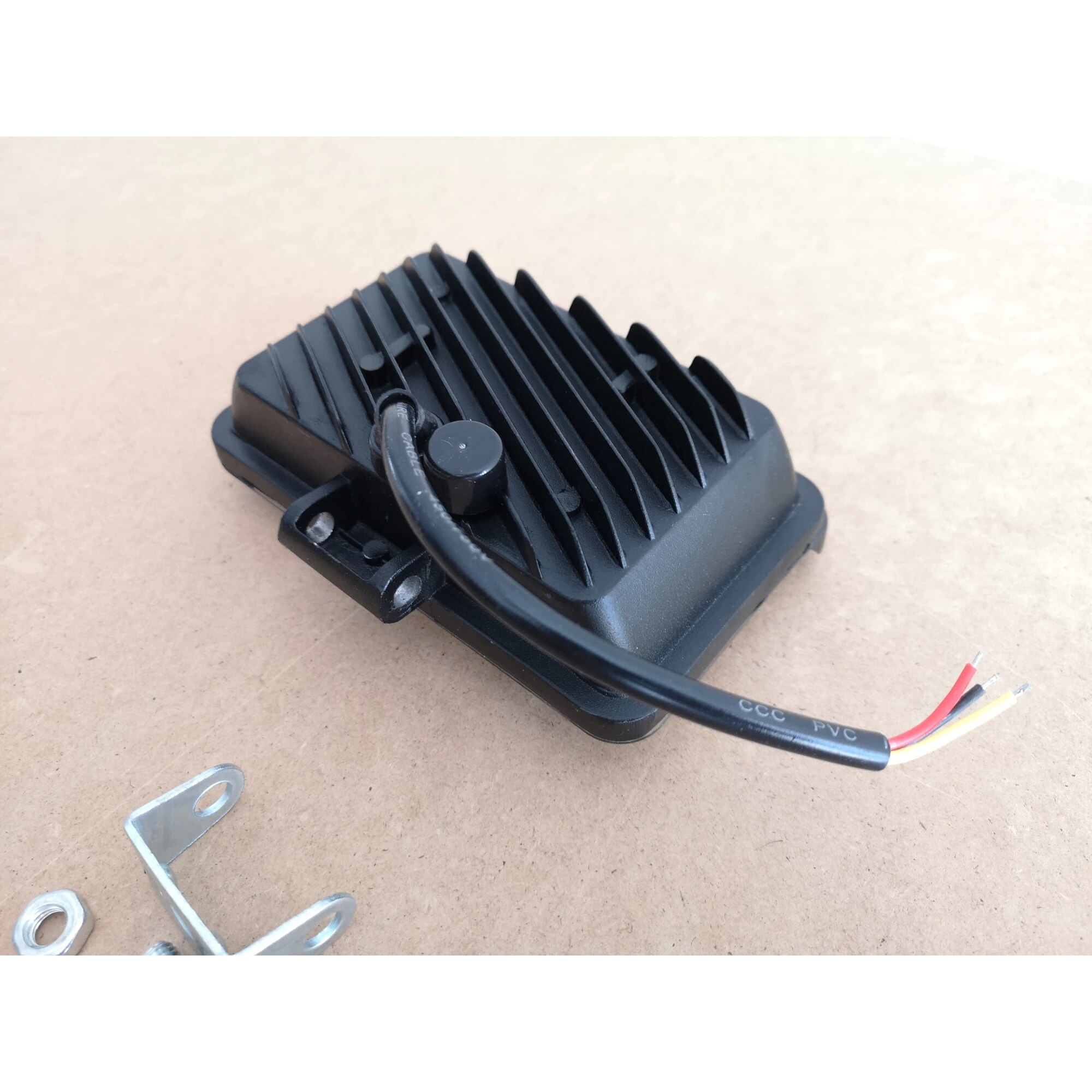 Proiector led Off Road 108W 2 faze, Suv, ATV, Tractor, Jeep unghi ...