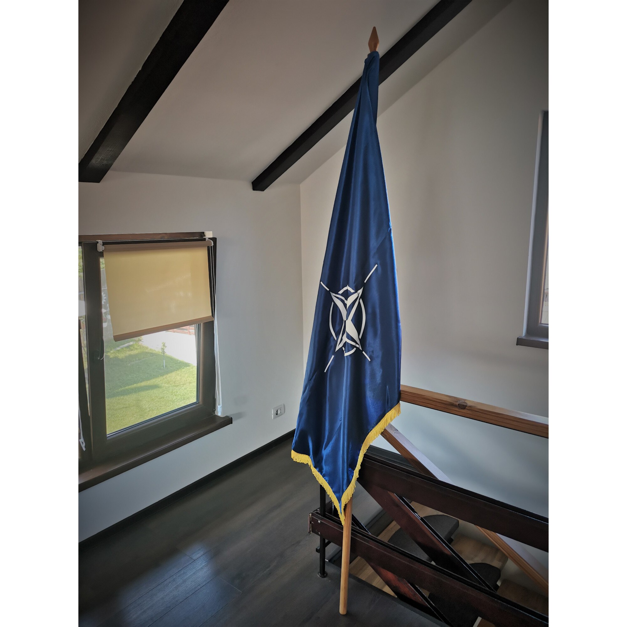 Drapel/steag NATO satinat, dublu, cu franjuri, 135x90 cm - eMAG.ro