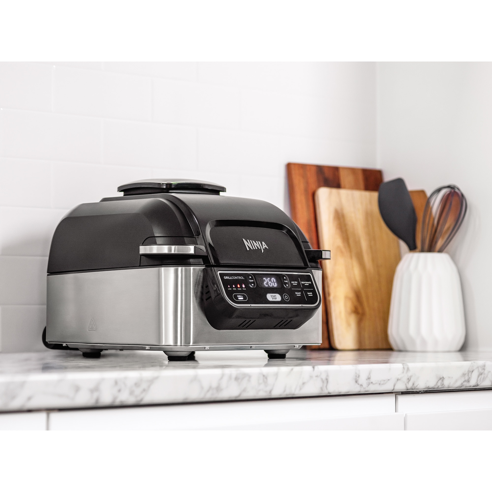 Gratar electric Foodi Ninja AG301EU, functie friteuza aer cald, 1760 W ...