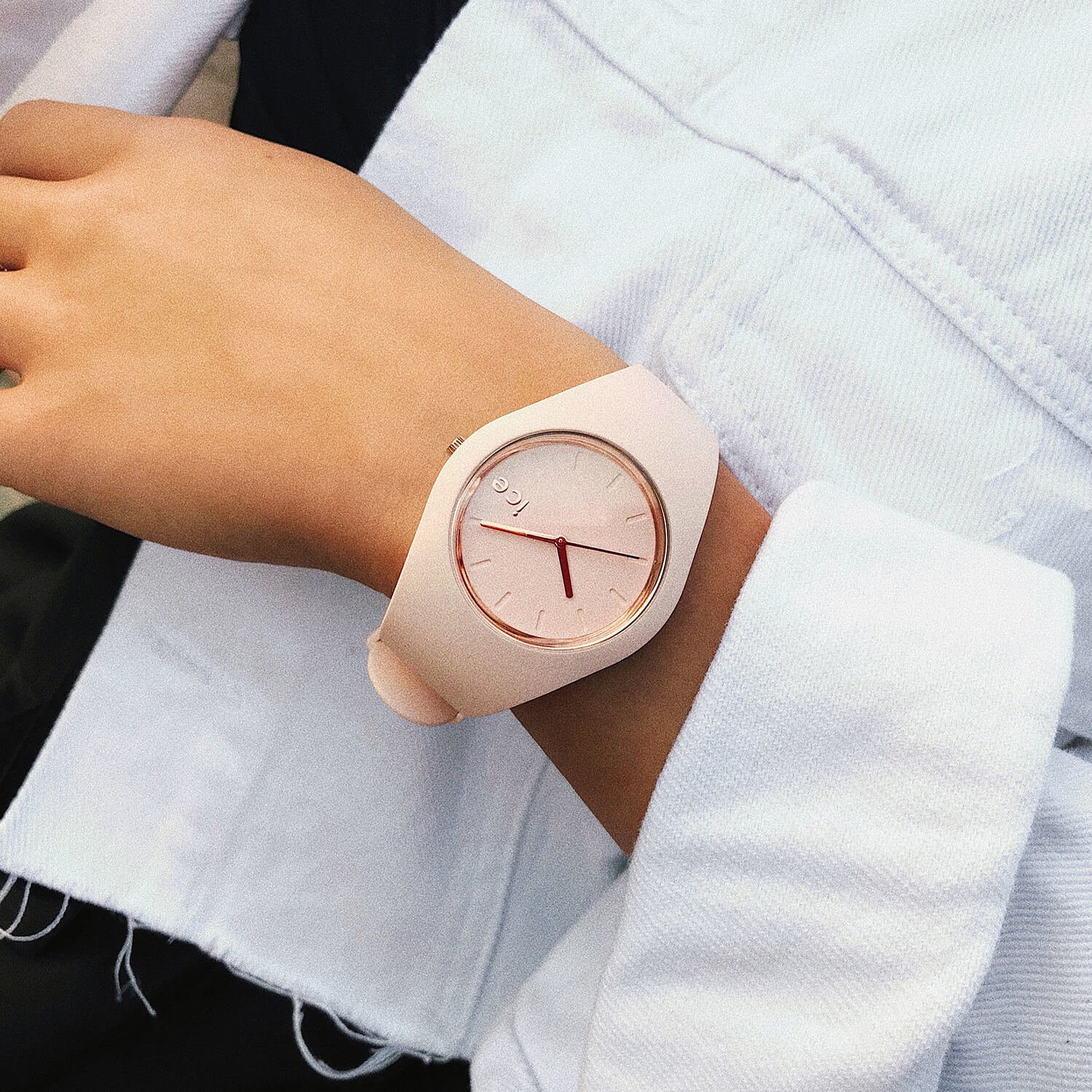 Ceas dama Ice-Watch IC015334 - eMAG.ro