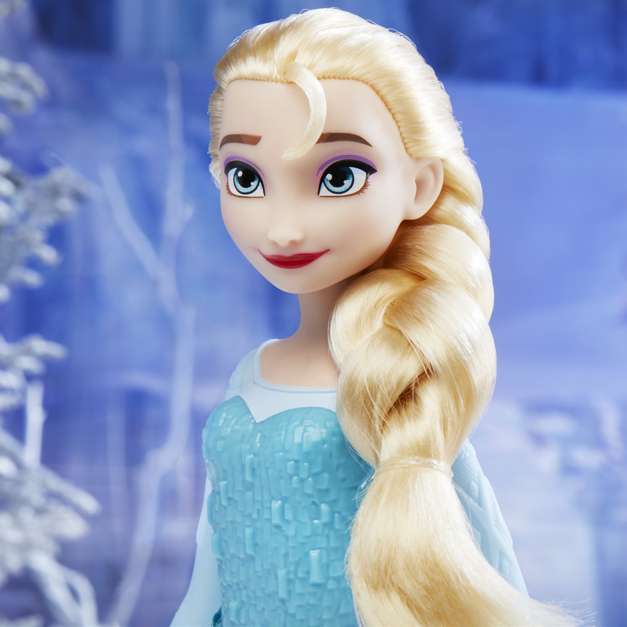 Papusa Disney Frozen II – Forever clasic, Elsa - eMAG.ro