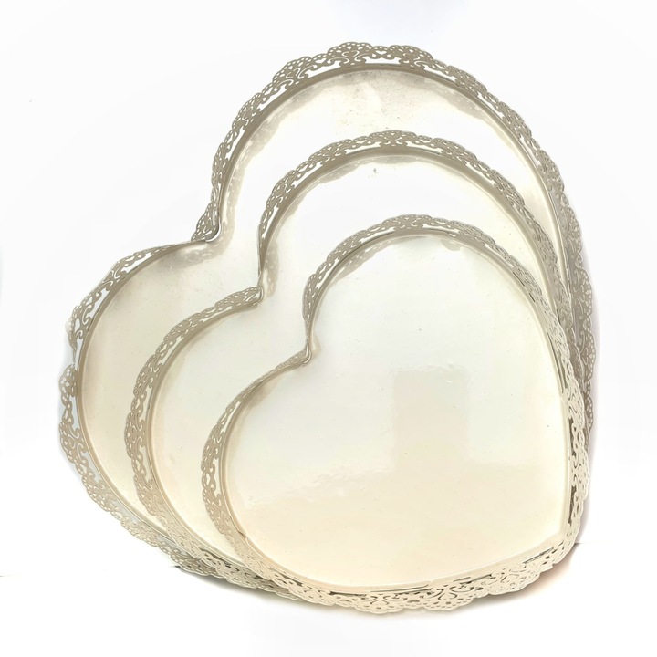 Set 3 Tavi Candy bar, prajituri in forma de inima, metal, ivory - eMAG.ro