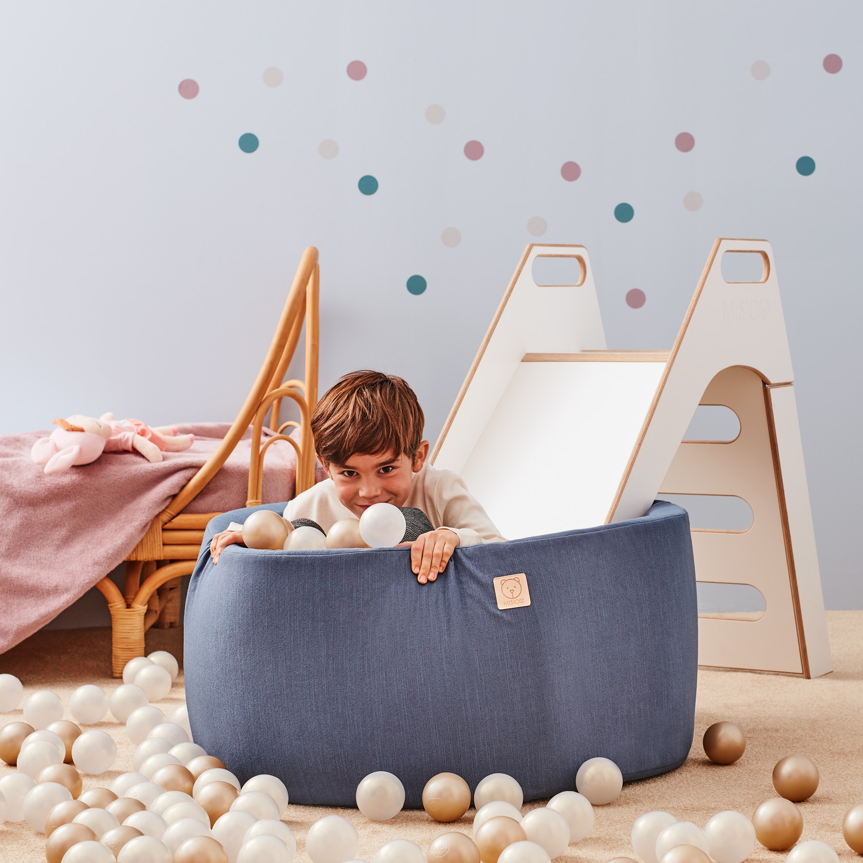 Tobogan de interior pentru copii, MISIOO, lemn, Alb, 30 Kg - eMAG.ro