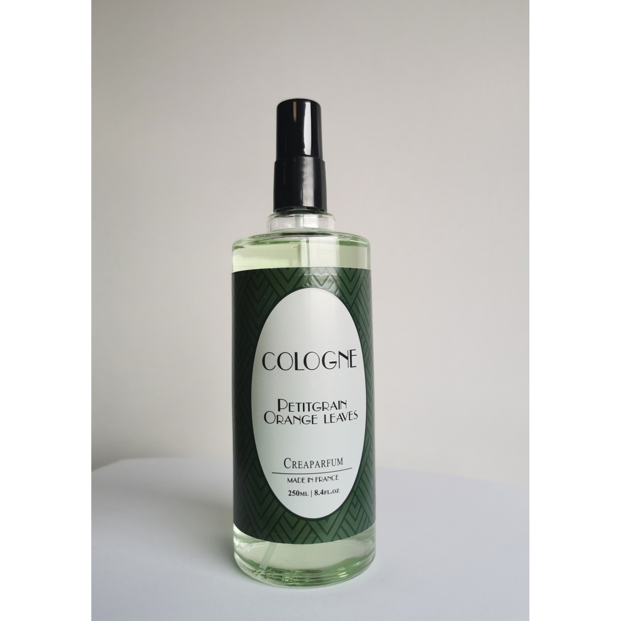 Apa de colonie PETITGRAIN CréaApa de colonies, 250 ml - eMAG.ro