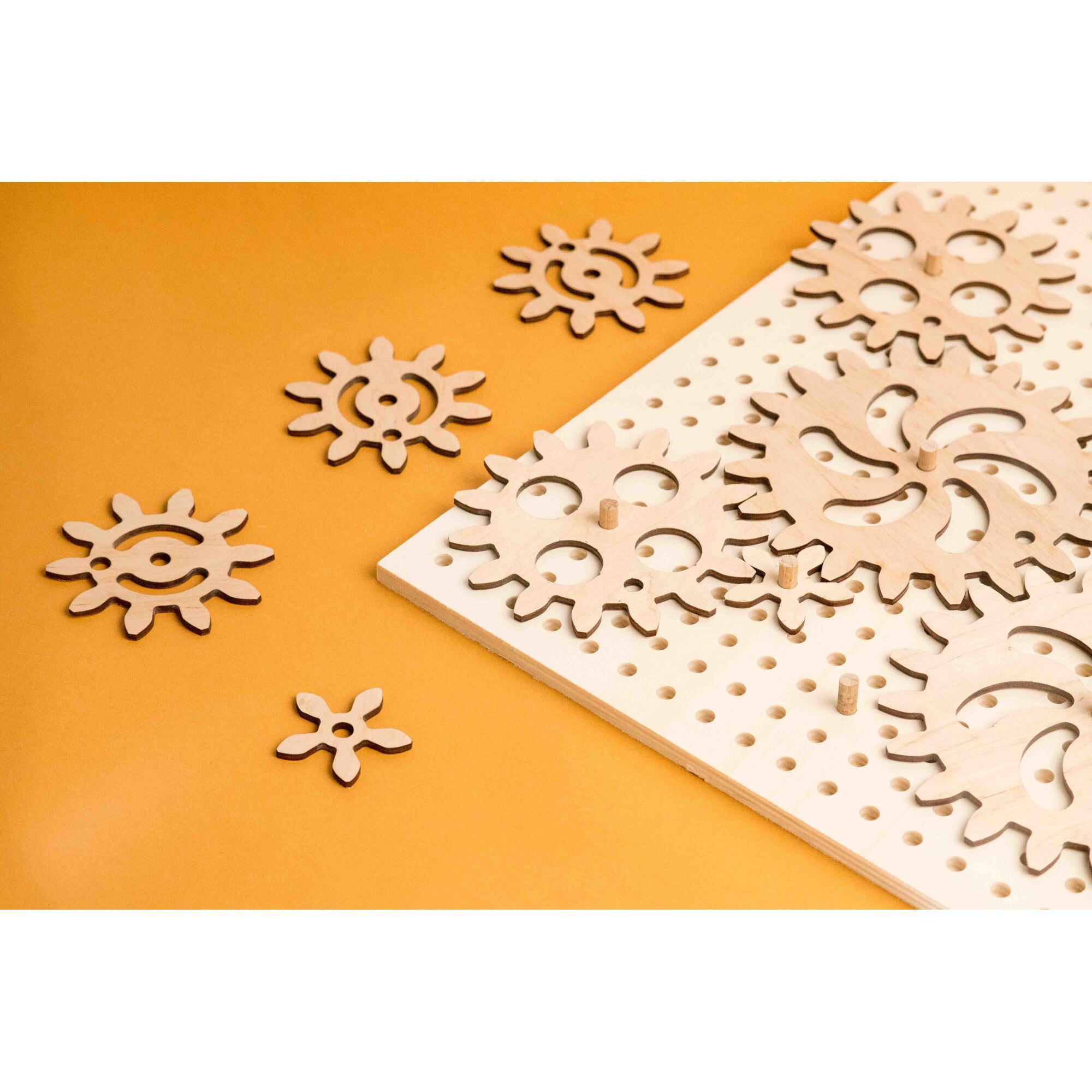 Joc Educativ, set roti dintate, joc interactiv - eMAG.ro