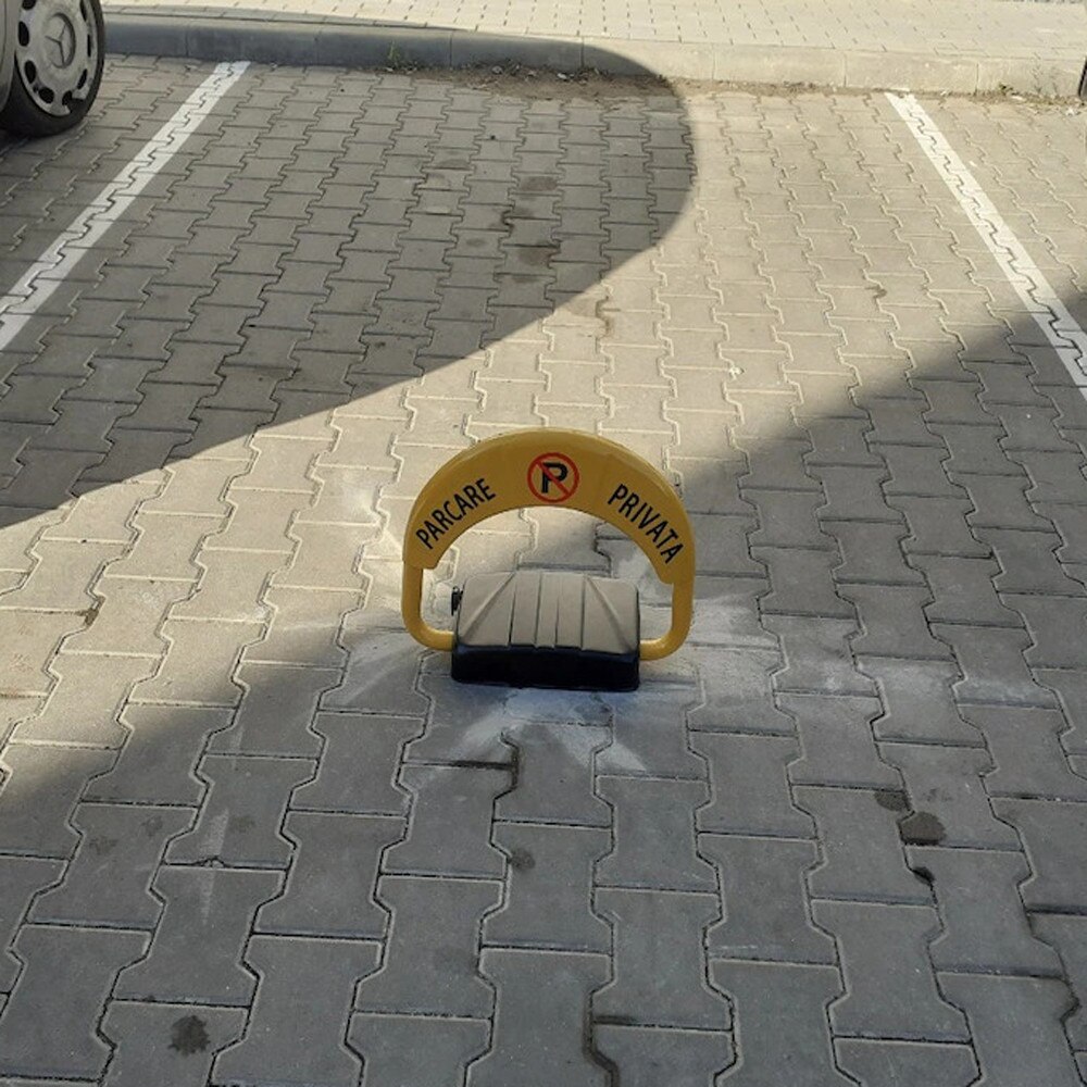 Blocator loc parcare automatizat cu 2 telecomenzi, acumulator AVR ...