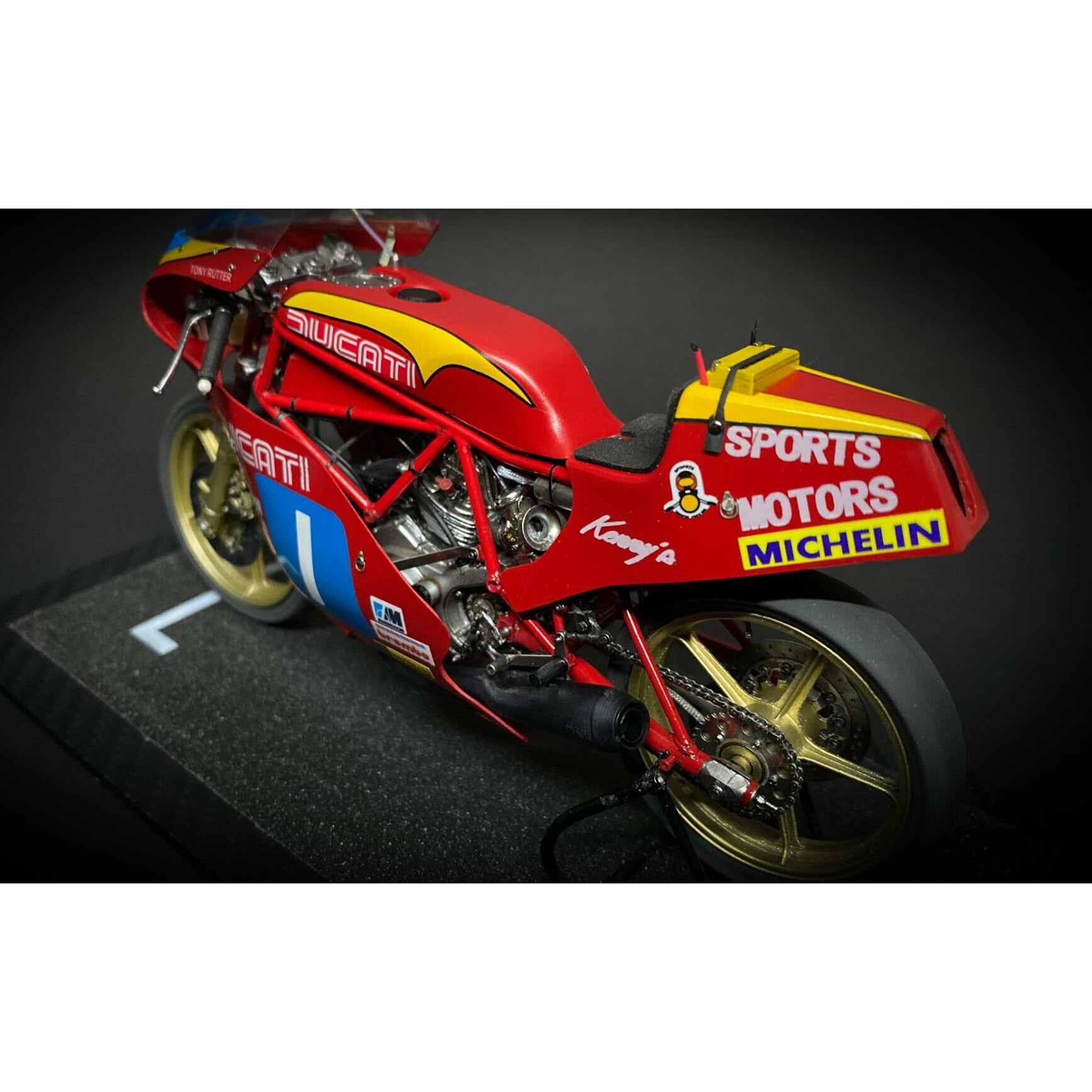 Motocicleta Ducati 600 TT2, BM-VR07, Campion mondial 1982 Tony Rutter ...