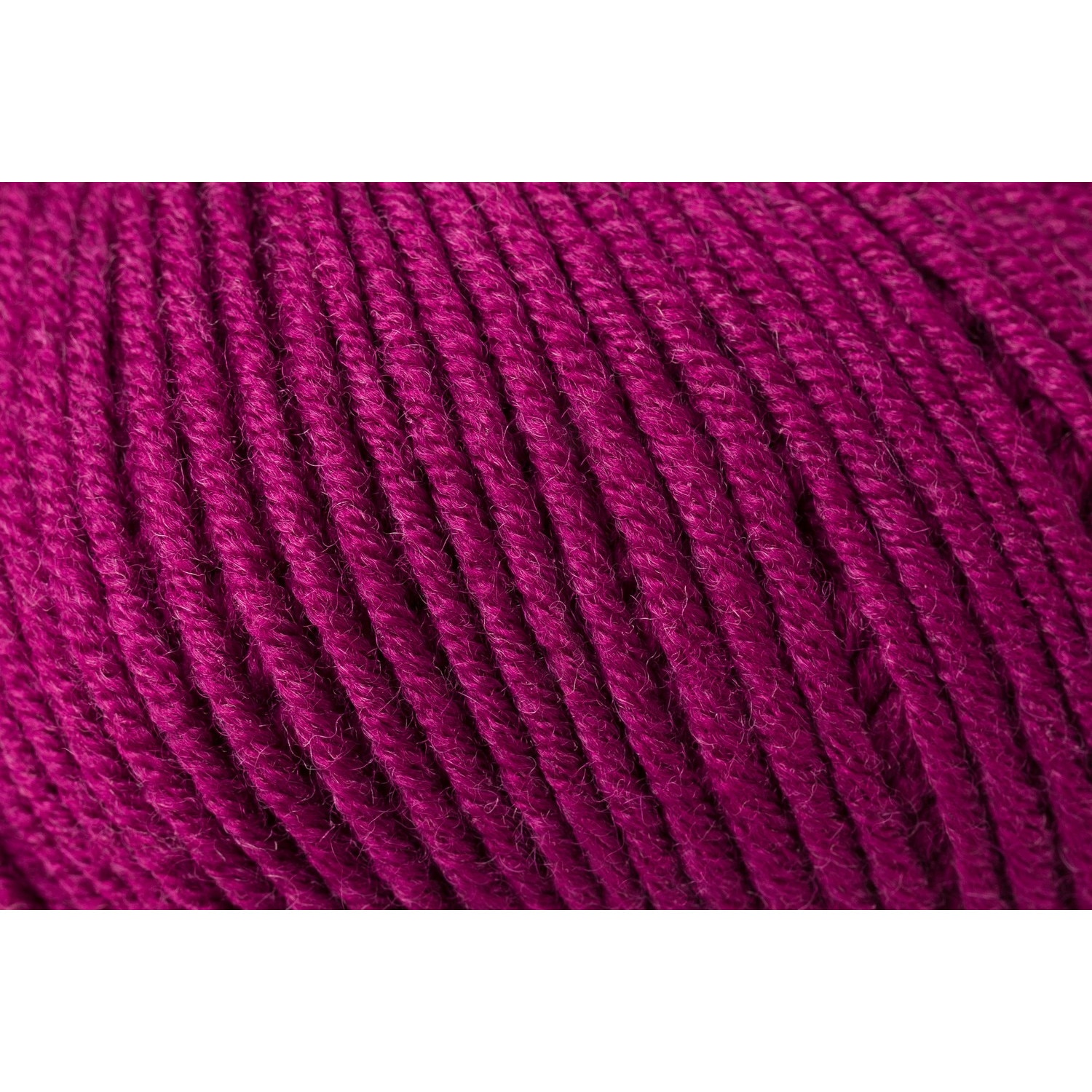 Fir de tricotat si crosetat, 100% lana merinos, grosime fir nr 3 Light ...