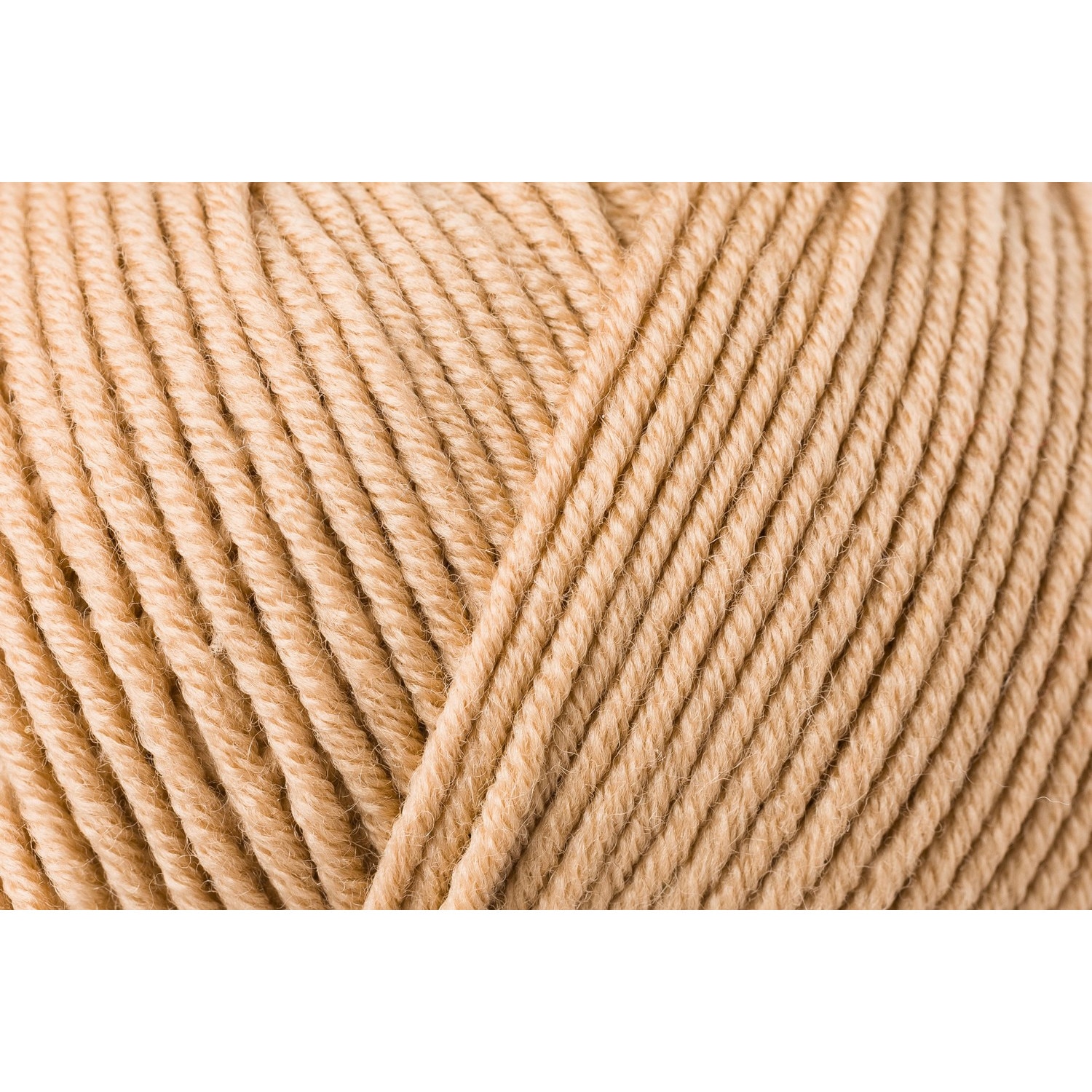 Прежда за плетене на една кука Merino Extrafine 120, Camel 00105, 100% ...