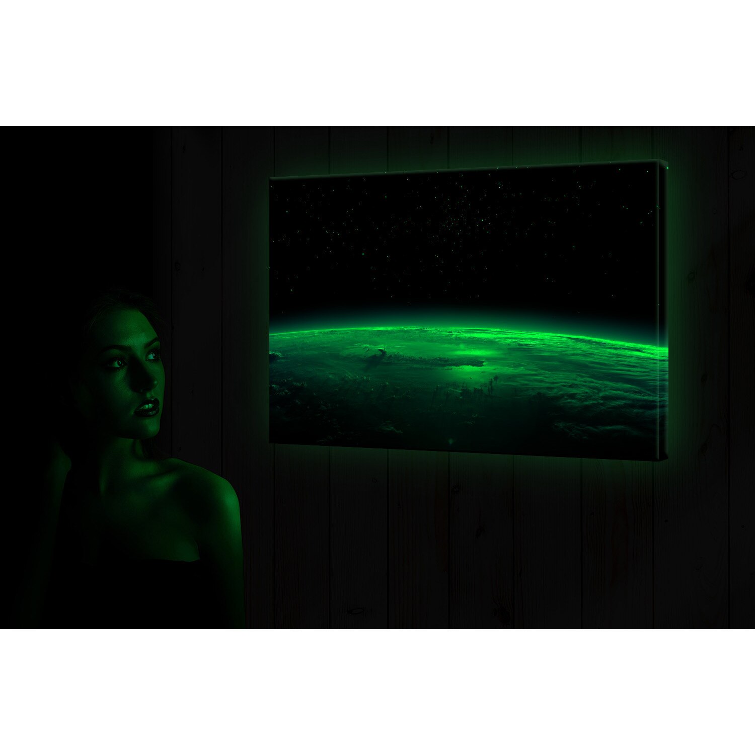 Tablou luminos in intuneric, GlowforHome, Orizontul pamantului vazut ...