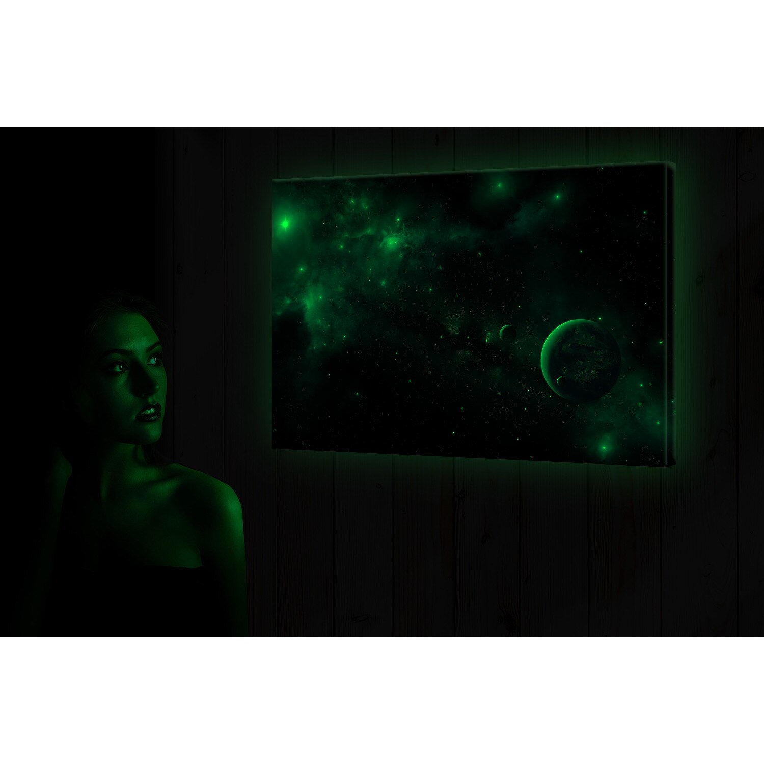 Tablou luminos in intuneric, GlowforHome, Planeta extraterestra in ...