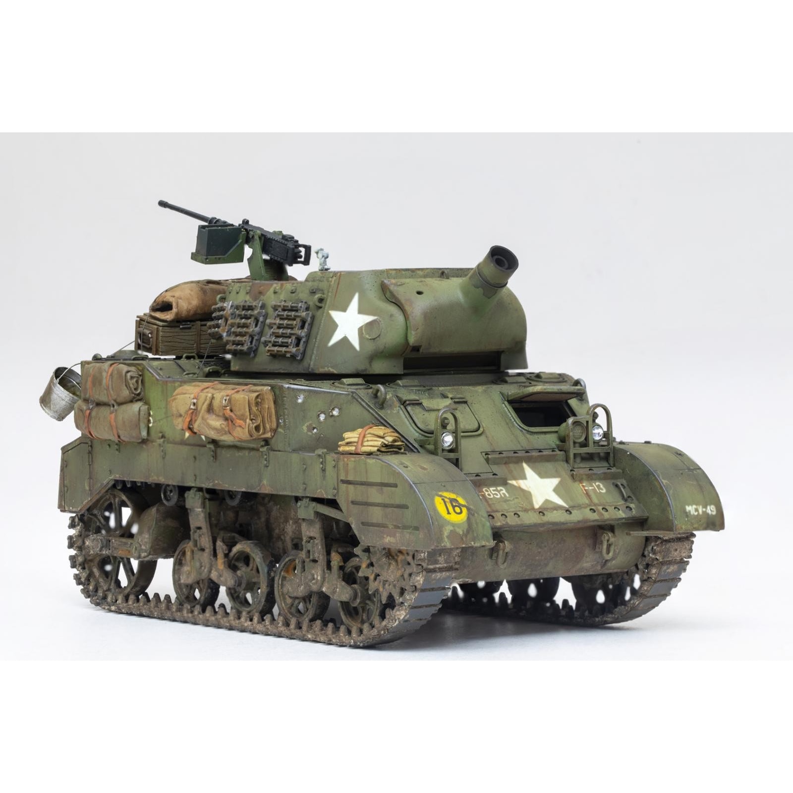 Macheta Militara Tamiya US Howitzer M8 Motor Carriage 1:35 TAM 35312 ...