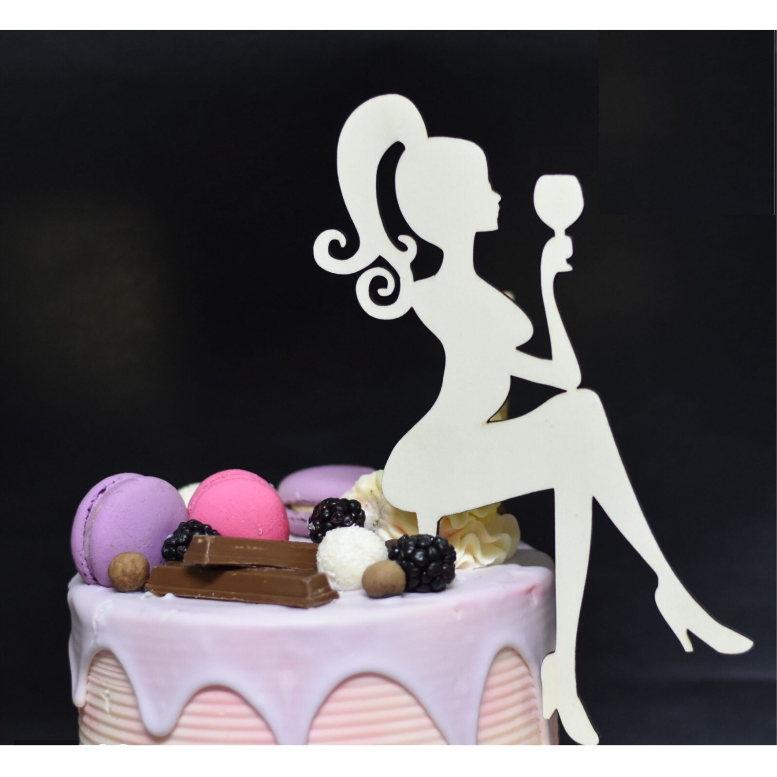 Topper tort Sitting girl, plexiglas alb, TC566 - eMAG.ro