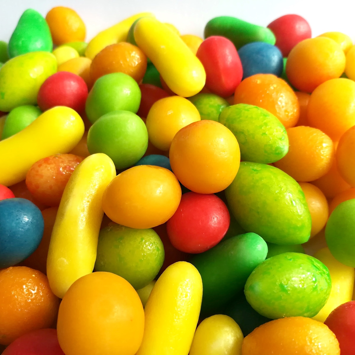 Bomboane colorate cu gust si forma de fructe, Italgum, pachet de 1 kg ...