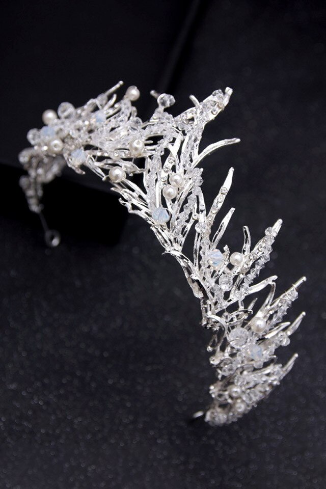 Diadema eleganta Narissa, model cu ramuri cu perle, margelute si ...