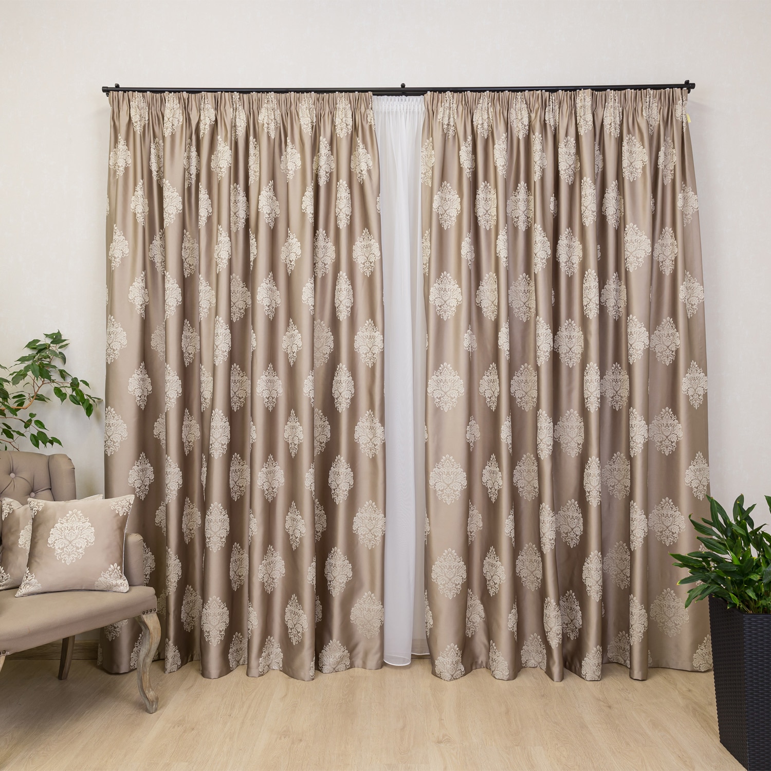 Set 2 draperii Hiko Imperial Chateau bej taupe 2x350x245 cm, cu rejansa ...