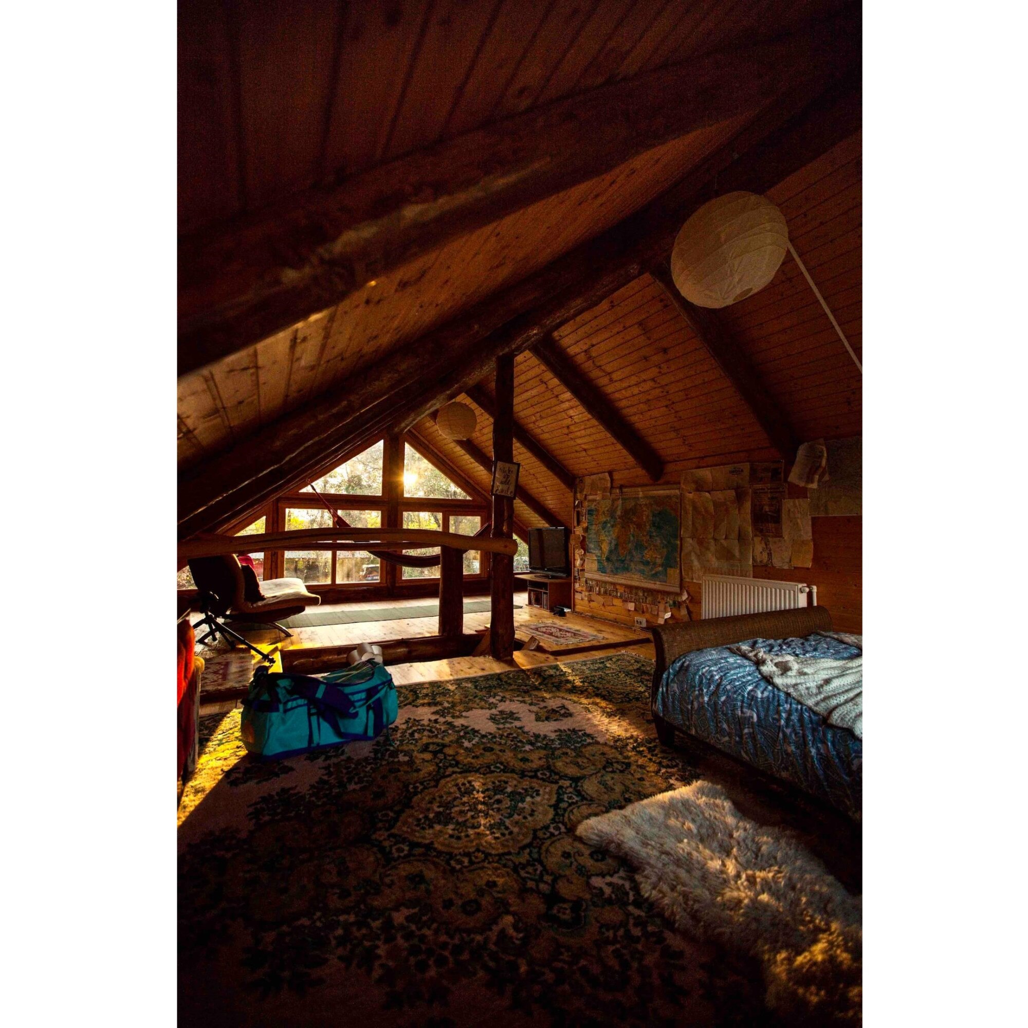 Cazare 2 nopti in cabana Transylvania log cabin, 2 persoane, Pesteana, Hunedoara, 22.05.2024 ...