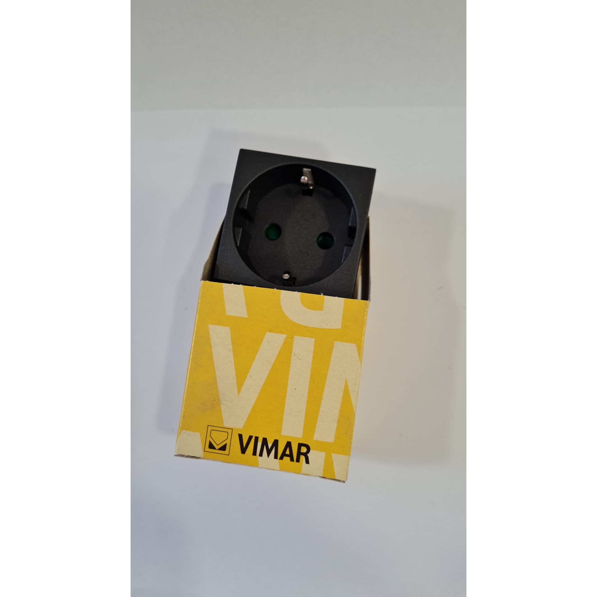Priza schuko standard german, 2 module, 16A, Vimar, NEVE, NEGRU carbon ...