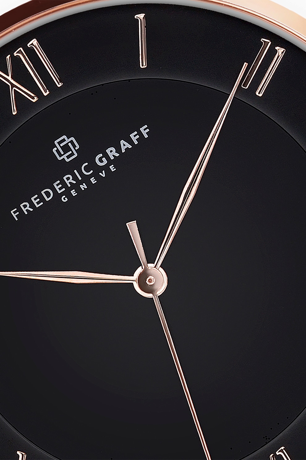Frederic Graff, Часовник с мрежеста верижка, Черен - eMAG.bg